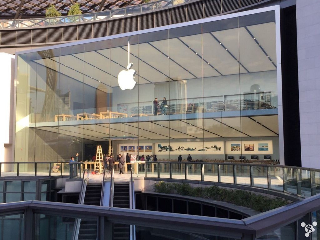 Apple Store、ようやく中国広東省広州に上陸！天環広場店のオープン前の写真 | 小龍茶館
