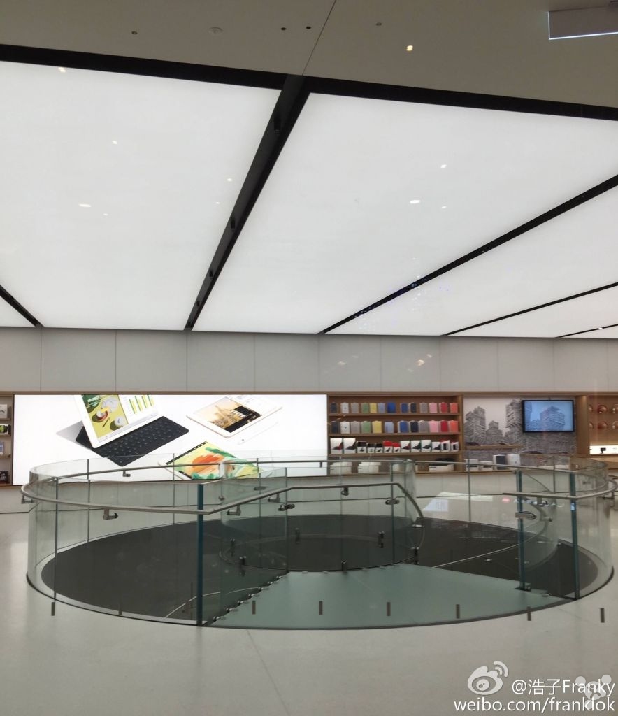 Apple-Store_Galaxy-Macau_2 – 小龍茶館